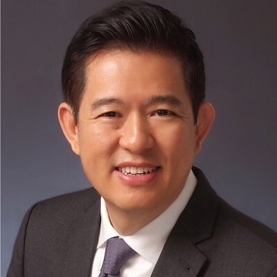 Mr Lawrence Low's Career Journey - NUS Centre for Future-ready Graduates