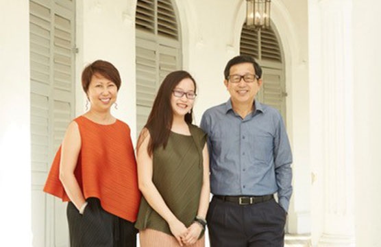 Yale-NUS: Yale-NUS Alumni – Seah & Siak Study Award empowers student to ...